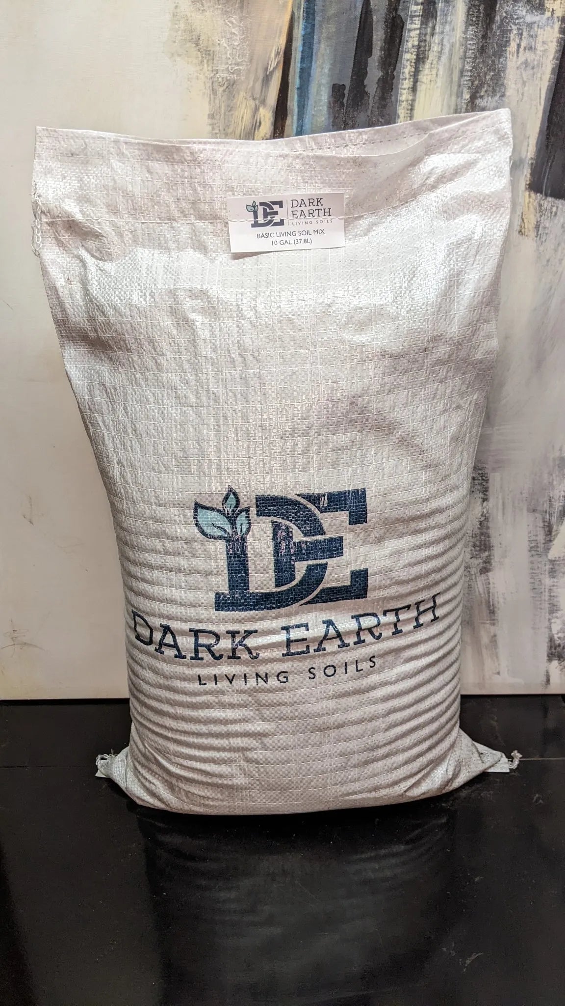 Dark Earth Living Soils Basic Living Soil 10 Gal Bag – Nutrient Growth ...